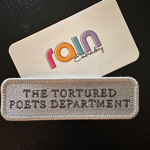 Pink Bow Keychain / Bow Embroidered Keychain / Coquette Bow Embroidery ...