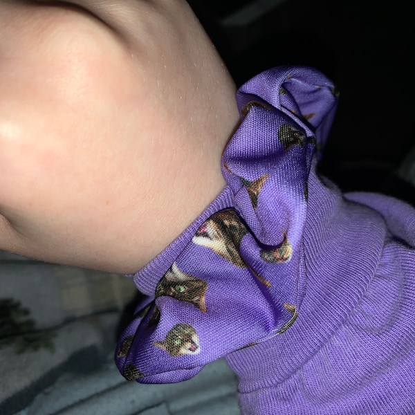 Personalized Cat Faces Scrunchie Hair Tie, Funny Cat Faces Scrunchy ...