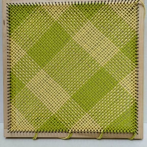 3 Ft RG Triangle Weaving Loom, Regular Gauge, Shawl Loom - Etsy