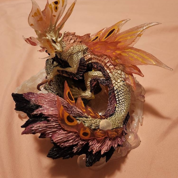 Monster Hunter Mizutsune Figure Pedestal Statue Action Anime Model Toy ...