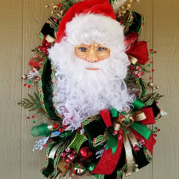 Santa Mannequin Head, Male Display Head, Wreath Design Prop - Etsy