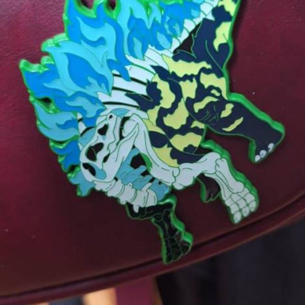 Natural Undead Wolf Enamel Pin Skeleton Skull Beast Extinct Lapel Grey ...