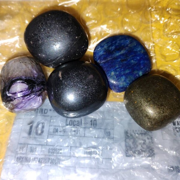 Lemon Jade Tumbled Stone - Tumbled Stone - Lemon Jade Nifty Jade Tumble ...