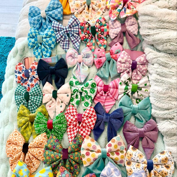 Luxe Blue Sapphire Velvet Key Fob Wristlet | Winter | Rose Gold, Gold ...