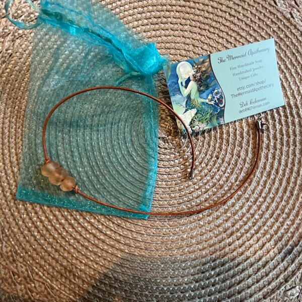 Sea Shell on 16 Inch Leather Necklaces - Natural Shells Leather Cord ...