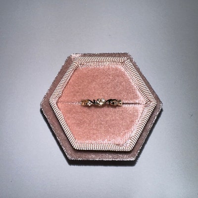 Minimalist Cottagecore Theme Wedding Band, Unique Modern Design ...