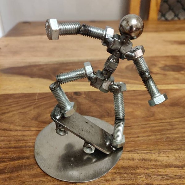 Skateboarder, Metal Bolt Figurine, Upcycled Metal Art - Etsy