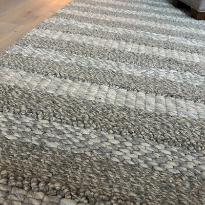 Hand Woven Knitted Chunky Loop Grey White Wool Area Rug. - Etsy