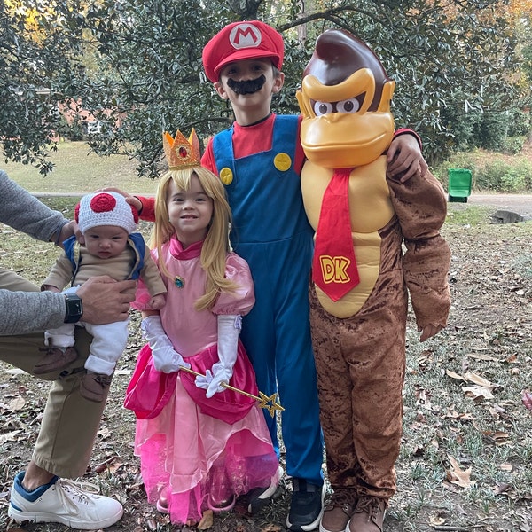 Super Mario Toadstool Baby Set: Hat, Diaper Cover, Vest, Booties, Super ...