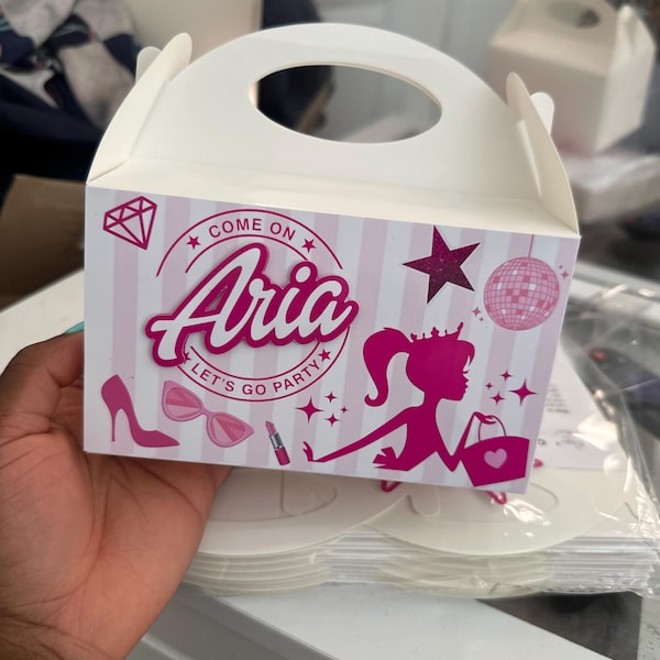 Doll Favor Boxes, Pink Glam Party Favors, Fashion Doll Gable Boxes, Hot ...