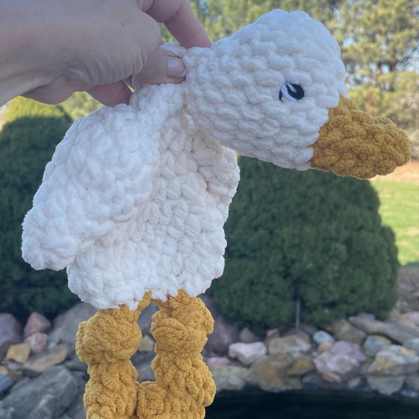 MINI Goldie Goose Knotted Lovey — Crochet Goose PATTERN - Etsy