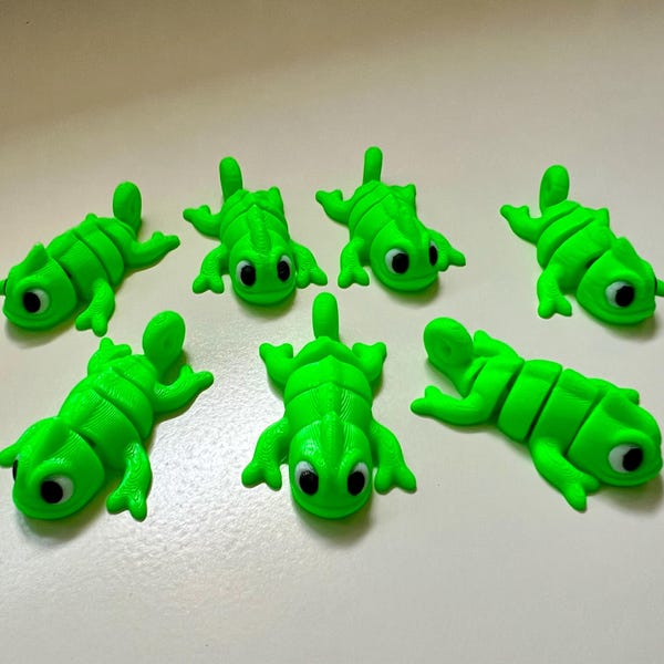 3D Printed Chameleon (tangled “pascal”) - Etsy