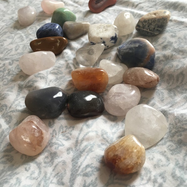Tumbled Stones Bulk - Large Size Polished Crystal Gemstones - Assorted ...
