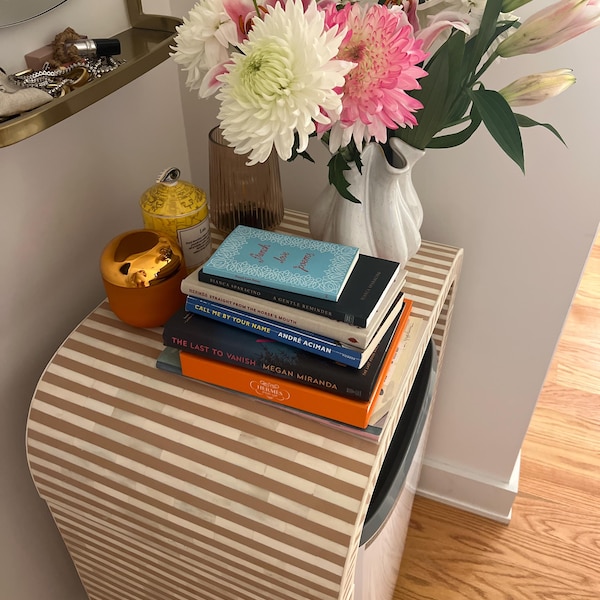 Handmade Wooden Bone Inlay Dining Table / Round Dining Table in Floral ...