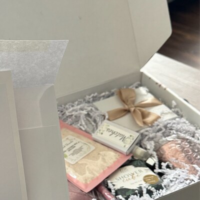 Employee Appreciation Gift Box, New Team Member Gift Box, Corporate ...