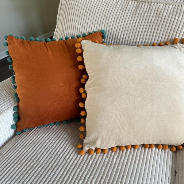 Nereida Bath Mat – Scalloped Design Microfiber Absorbent Non Slip Rug ...