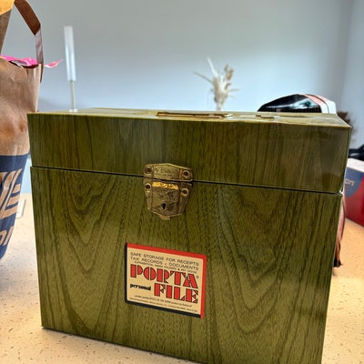 LOTS of Milk Glass Vases Hoosier Randall Brody Anchor Hocking Hobnail ...