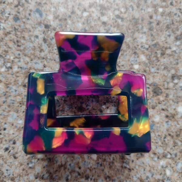 Middle Size 7.5cm Shell Shape Hair Claw, Spring Colour Cellulose ...