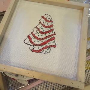 Modern Bee Needlepoint Chart Digital Download Needlepoint Design Idea ...