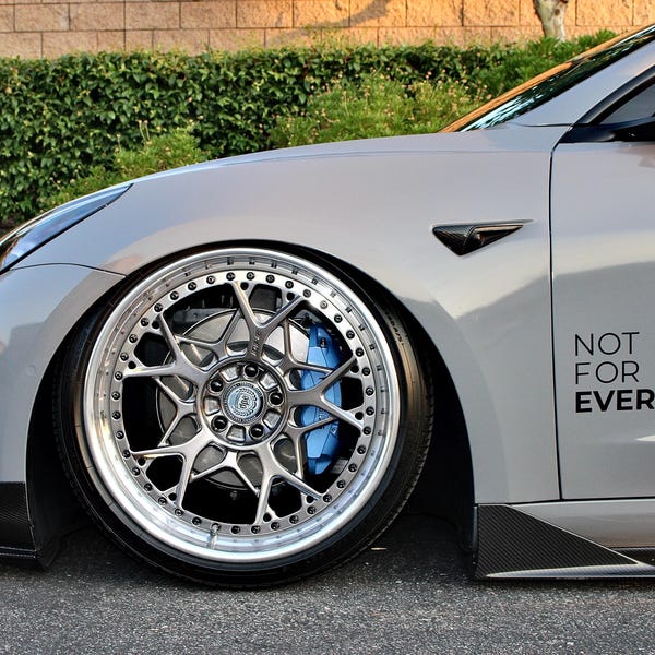 Metal Stickers Custom Car / Wheels Center Cap Logo Badge Wheel Trims ...