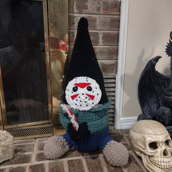 Creepy Gnome With Machete Crochet Pattern Horror Tutorial Gonk Pattern ...
