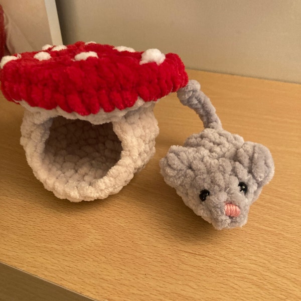 Mouse House Crochet Amigurumi Pattern - Etsy