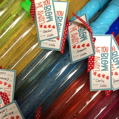 Bubbles Valentine Tag Printable Non Food Valentines You Blow Me Away ...