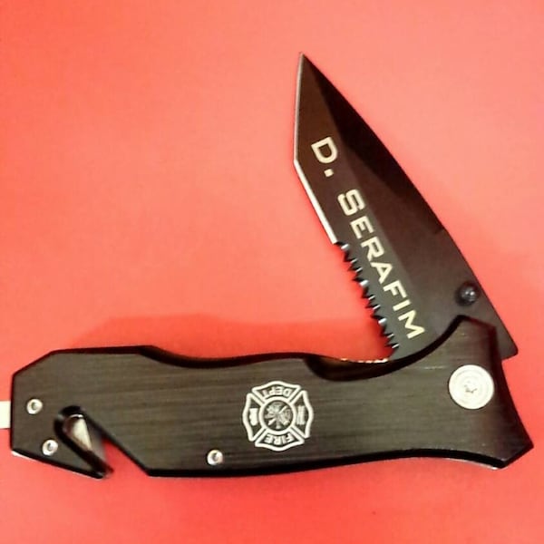 Personalized Black Firefighter Rescue Knife - Customized Maltese Cross ...