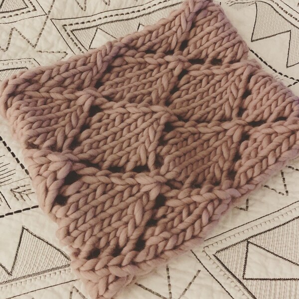 Knitting Pattern, THE PEBBLE BEANIE, Women's Knit Hat, Knit Winter Hat ...