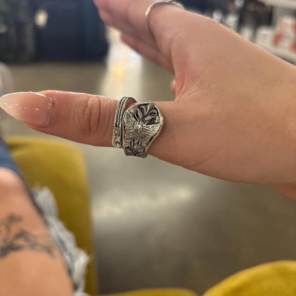 Mayor Class Badge - RPG Character Class Pin - Handcrafted Pewter ...