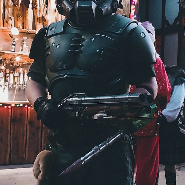 Doomguy/ Doom Marine/ Doom Slayer Bundle Armor/ Muscle T-shirt & Helmet ...