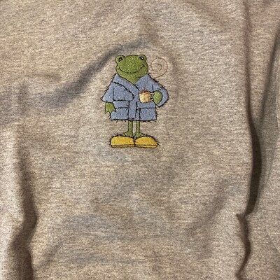 Embroidered Frog Crewneck L Comfy Frog Sweatshirt - Etsy
