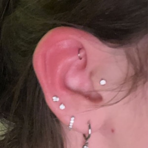 18G/20G 5mm SUPER TINY Cartilage Hoop 5mm Hinged Clicker - Etsy