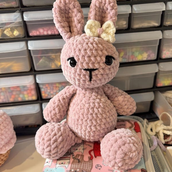 Easter Bunny Crochet Pattern, Low Sew Bunny Rabbit Amigurumi Pattern to ...