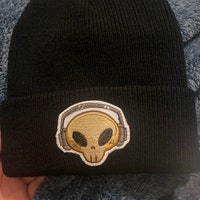 Aesthetic Skeleton Beanie! - Etsy
