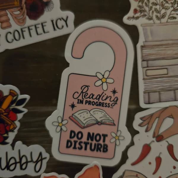 Reading in Progress Pink Do Not Disturb Waterproof Sticker for Kindle ...