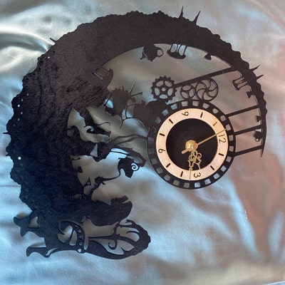 Alice in Wonderland Clock English Teacher Gift Librarian Gift FREE ...