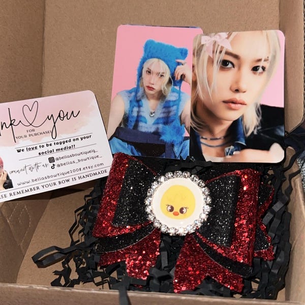 STRAY KIDS SKZOO Bang Chan, Lee Know, Changbin, Hyunjin, Han, Felix ...