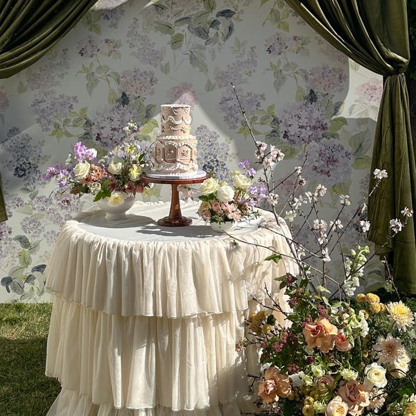 Tiered Ruffle Round Tablecloth for Wedding Cake Table, Champagne Tower ...