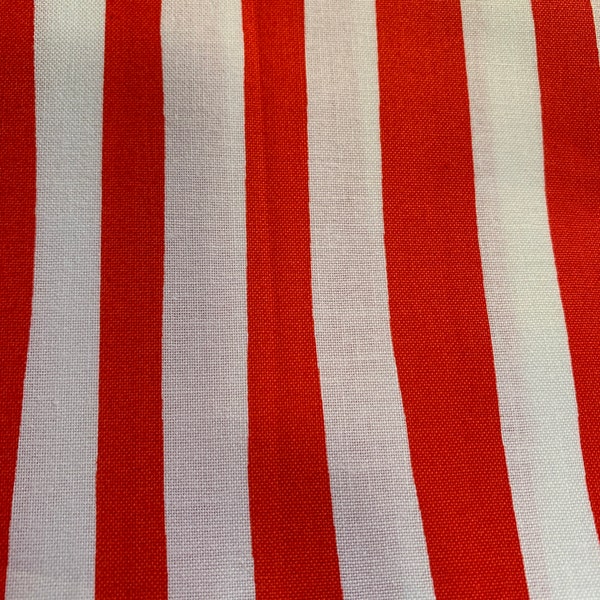 Dr Seuss Red & White Grinch Stripes From the Celebreate Suess ...