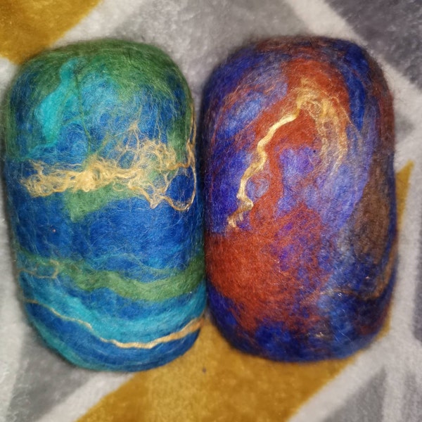 Bird Nesting Material Wool Nesting Bird Feeder British Wool - Etsy