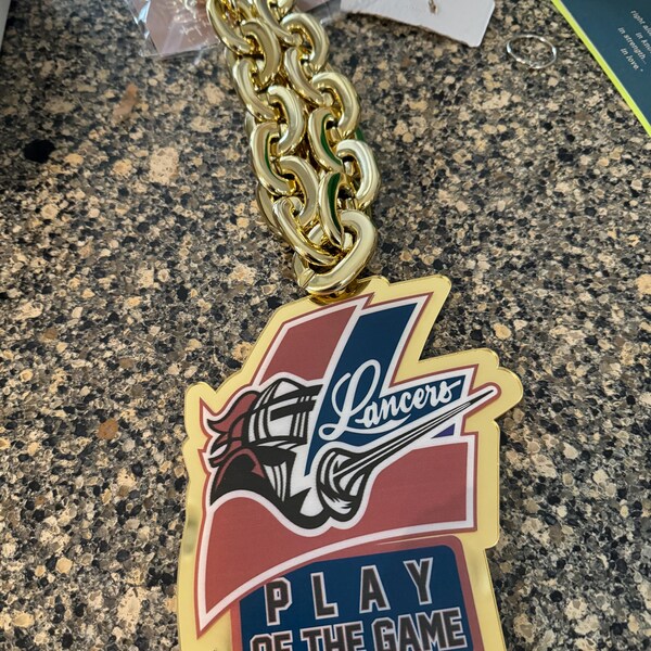 Custom Uv Printed Oversized Sports Chains / Gold Oversized Chain ...