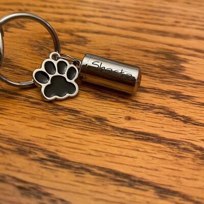 Dog Urn Cremation Keychain, Personalized Memorial Ashes Keychain Gift ...