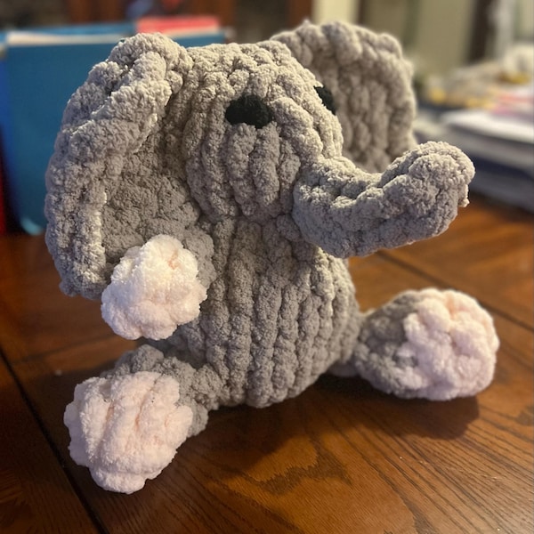 Fingerknit Chunky Elephant Plushie Pattern With Video Tutorial Elephant ...