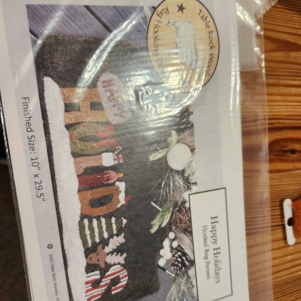 Fish Tails Paper Rug Hooking Pattern, Dimensional Stuffed Hooked Fish ...