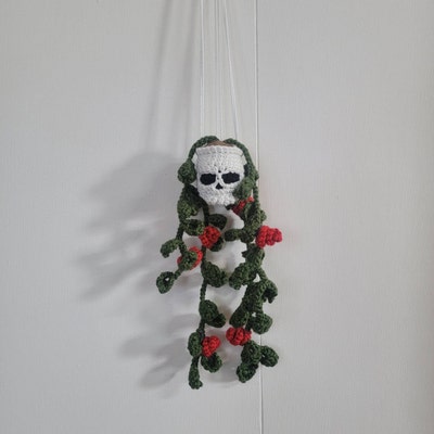 Creepy Gnome With Machete Crochet Pattern Horror Tutorial Gonk Pattern ...