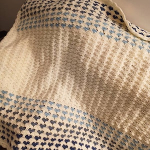 Crochet Baby Heart Blanket Pattern. Valentines Gift Rainbow Heart ...