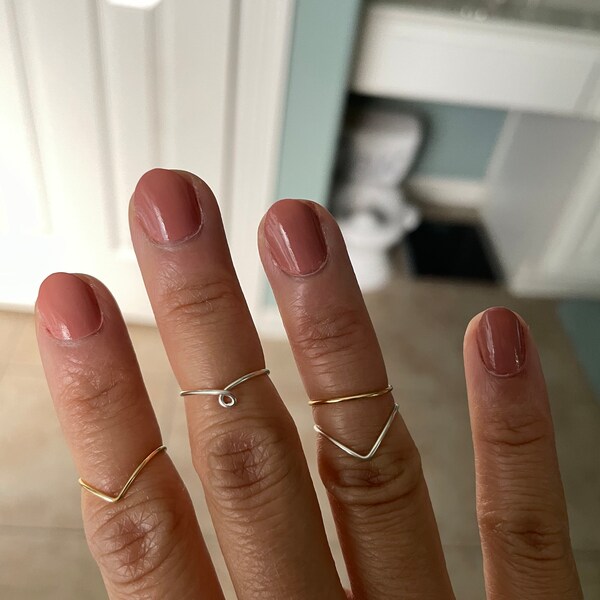 8 Midi Rings in Gold and Silver, Chevron and Simple Band Midi Rings ...