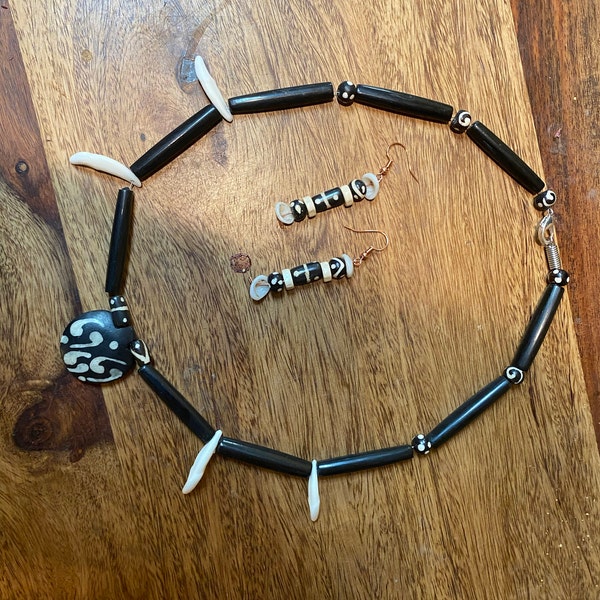 Beautiful Wide Variety Bone Beads Strand 14" Inches Long / Hand Carved ...