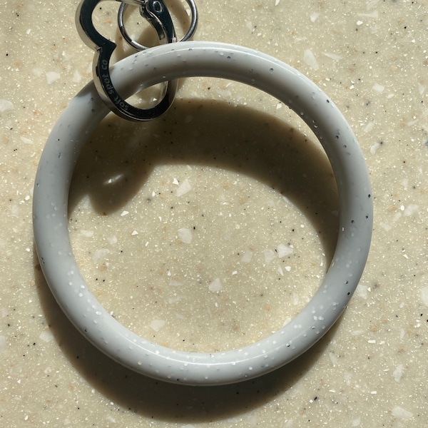 Keychain Bracelet Silicone Key Ring Key Loop Silicone Bangle Keychain ...